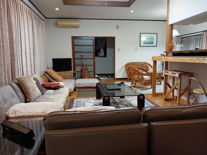 JR九州日豊本線山之口駅徒歩3分！癒しの古民家貸別荘　蔵衛門　別館　年末・年始のパーティーご予約承っております！の写真9