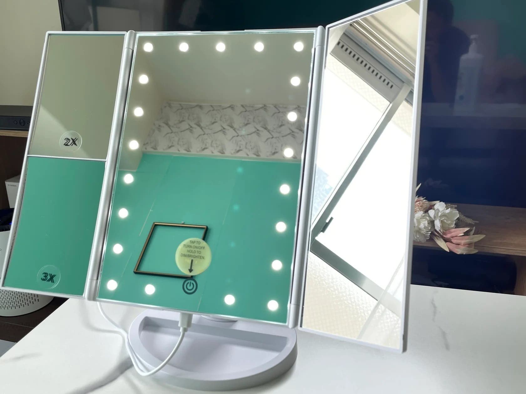 当日予約最大50％OFF💞リニューアルOPENプラン有【Jewelry名駅】✨推し活・女子会に♪ティファニーブルー💎65㌅TVの写真7