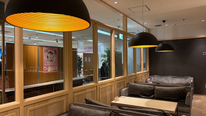 【1~4名ソファ席】吉祥寺駅徒歩3分!フリードリンク/Wi-Fi/充電器/テレワークや商談に最適◎の写真3