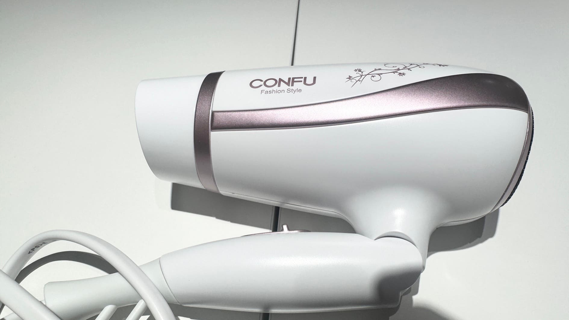 【無料】ヘアドライヤーの画像1