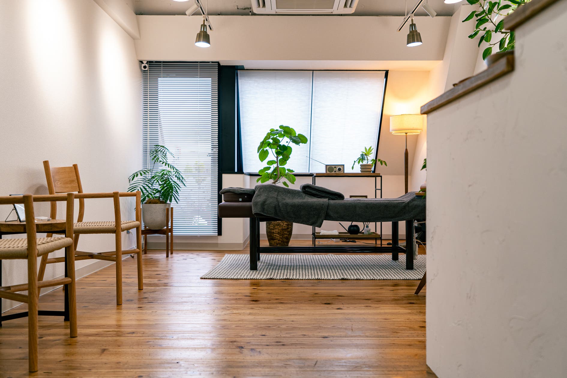 整体・勉強会・施術研修など|1日貸し可|完全個室|最大7人収容の写真6