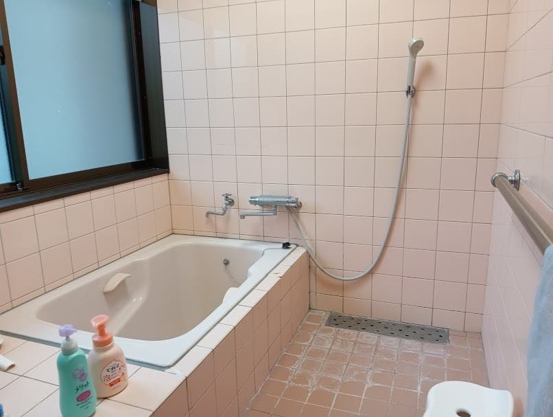 JR九州日豊本線山之口駅徒歩3分！癒しの古民家貸別荘　蔵衛門　別館　年末・年始のパーティーご予約承っております！の写真14