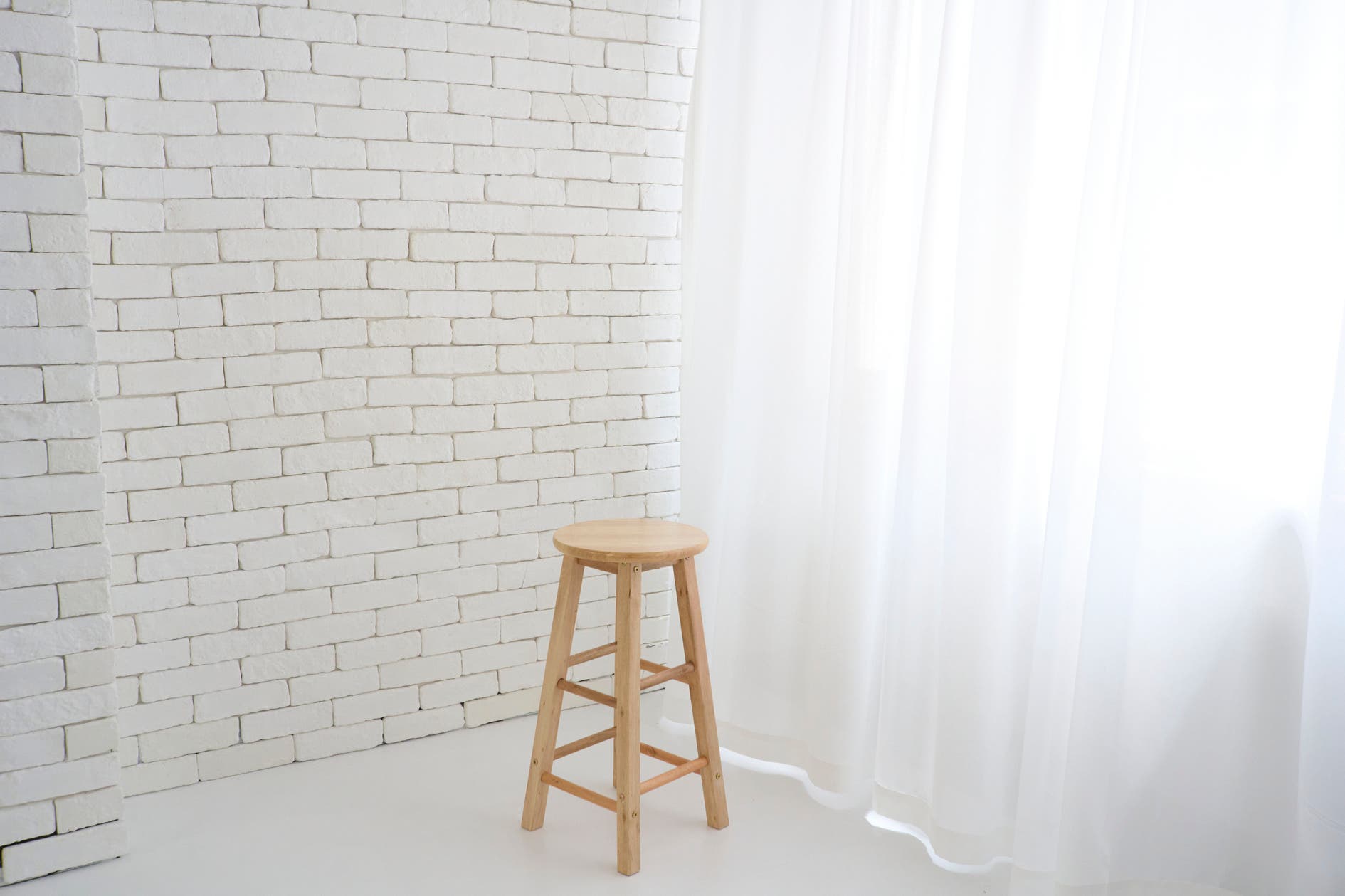 ✨特別割引✨白ホリ｜シンプル背景6種｜機材無料｜自然光｜24h｜広々90㎡｜銀座･日本橋エリア5駅徒歩圏｜業務用エアコン完備の写真7