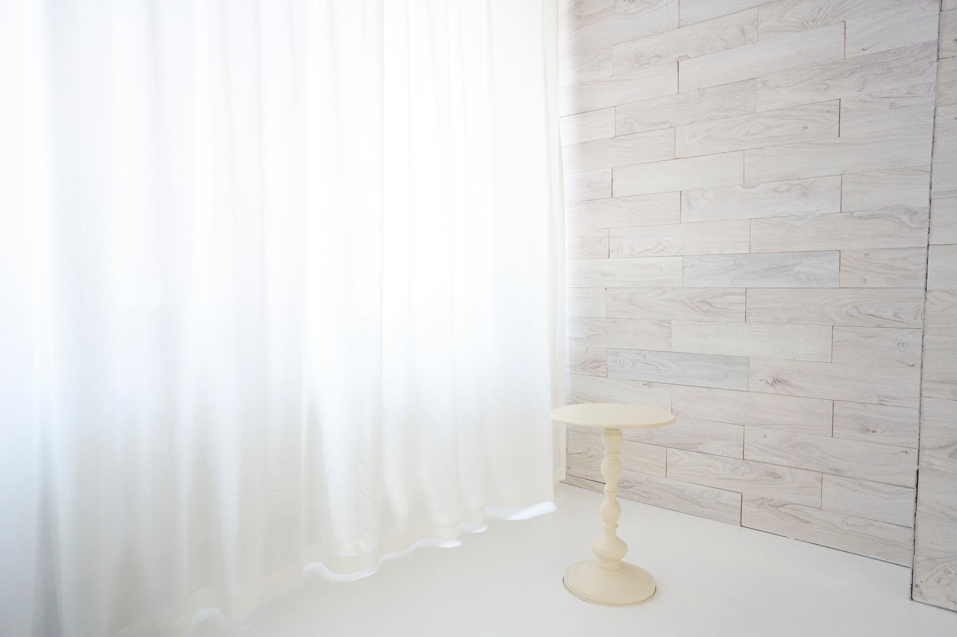 ✨特別割引✨白ホリ｜シンプル背景6種｜機材無料｜自然光｜24h｜広々90㎡｜銀座･日本橋エリア5駅徒歩圏｜業務用エアコン完備の写真9