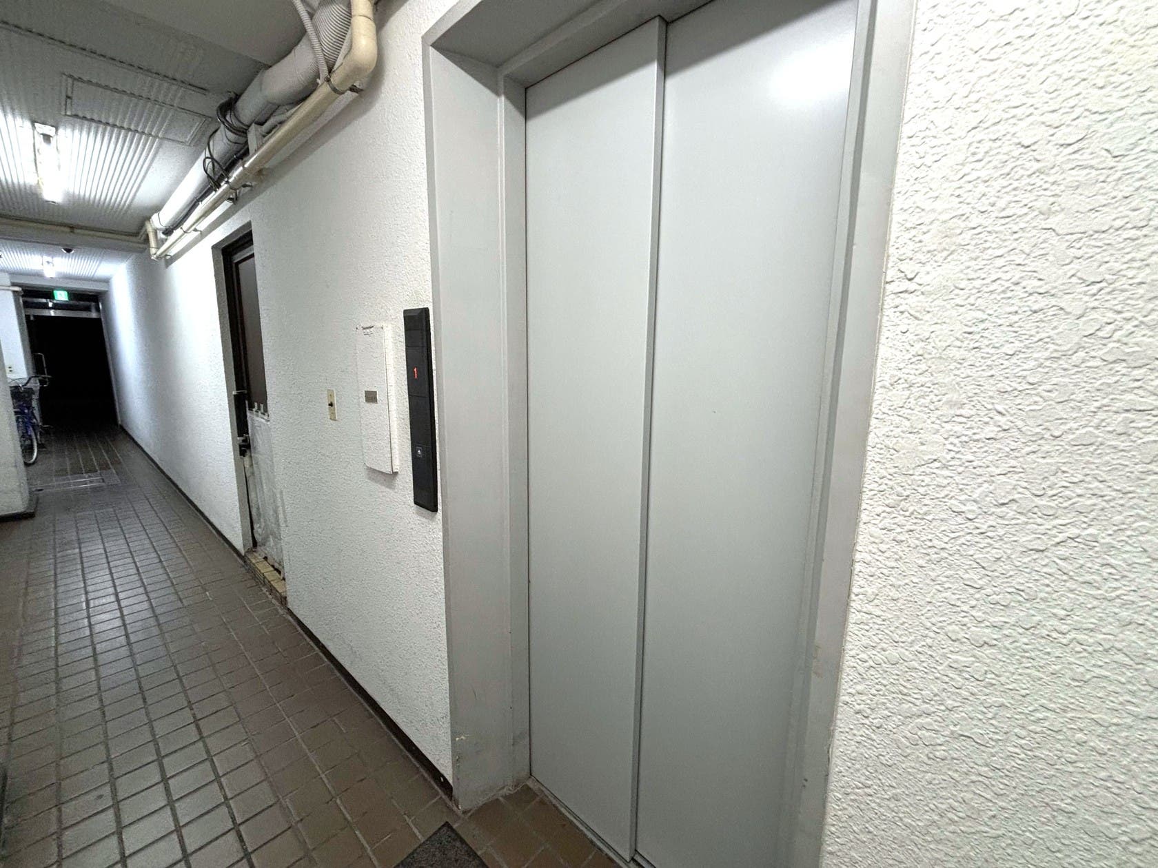 ✨特別割引✨白ホリ｜シンプル背景6種｜機材無料｜自然光｜24h｜広々90㎡｜銀座･日本橋エリア5駅徒歩圏｜業務用エアコン完備の写真18