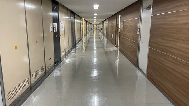 駅直結!新橋駅徒歩1分|1名個室|作業や勉強、ゲーム、オンラインMTG、面談に最適な『防音室03』の写真7