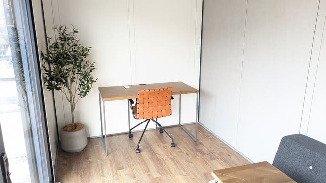 【Living】✨U-SPACE中央林間つきみ野店✨リビングをイメージしたちょっとした集まりに最適のスペースです/大和市の写真2