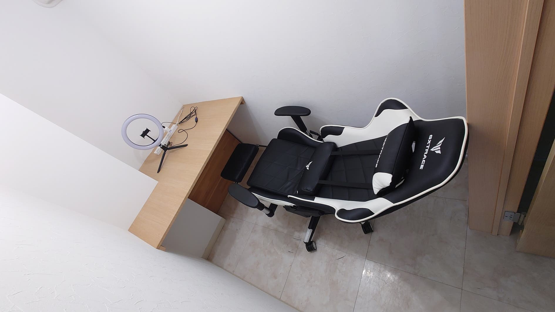 【岩見沢 by エヌコロン】 1人用個室の写真1