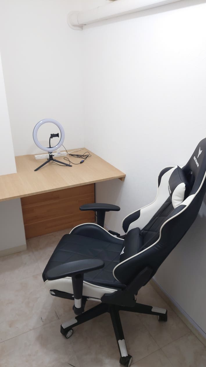 【岩見沢 by エヌコロン】 ミーティングスペースA（〜4人まで）の写真7