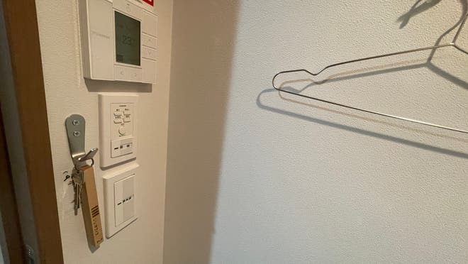 【池袋駅から徒歩1分】モニター・フリードリンク付き1名個室(ブース20)※予約時間前は入室不可の写真2