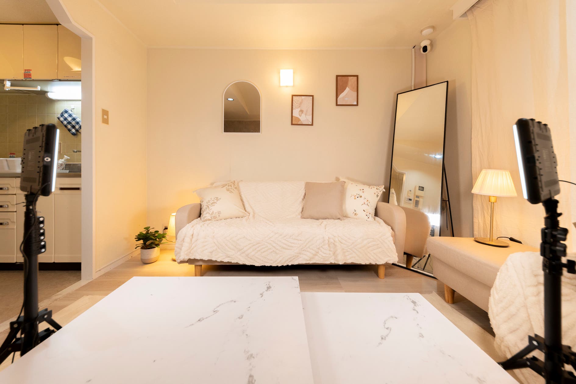 【要町4分/池袋9分】白基調×自然光✨女子会・推し活に最適🎀デート・映画鑑賞🎥YouTube・コスプレ撮影📷クリスマス🎄の写真17