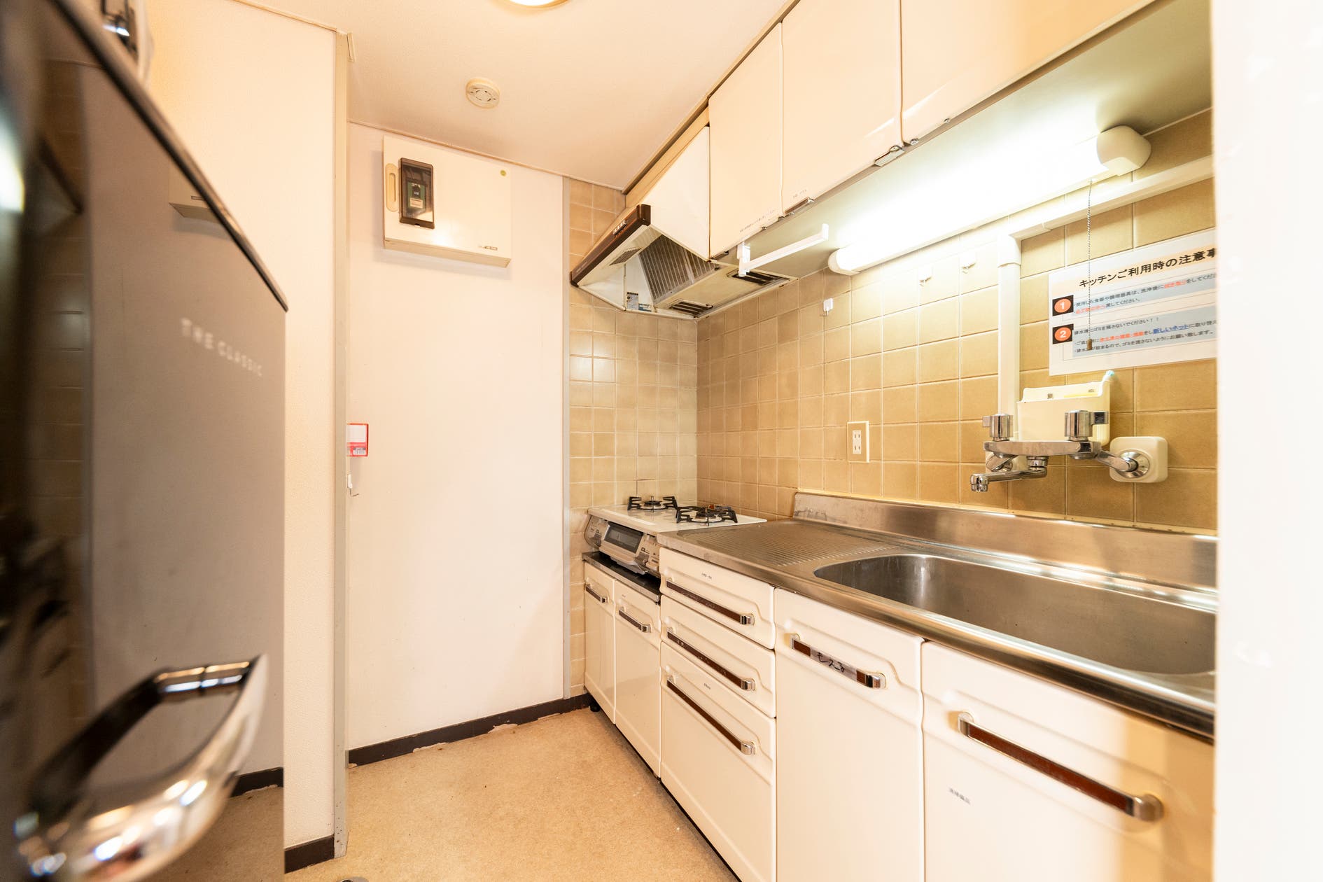 【要町4分/池袋9分】女子会・推し活に最適🎀大人かわいいラウンジ空間｜白壁で撮影OK🌟55㌅TVで映画鑑賞🎥クリスマス🎄の写真19