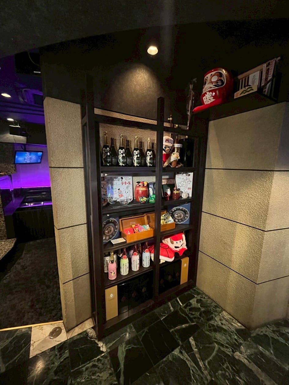 各種パーティーに最適なBAR完全貸切可/カラオケ無料・ダーツLIVE2あり/飲み放題990円!/心斎橋駅近/結婚式２次会/心斎橋の写真7