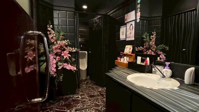 各種パーティーに最適なBAR完全貸切可/カラオケ無料・ダーツLIVE2あり/飲み放題990円!/心斎橋駅近/結婚式2次会/心斎橋の写真8