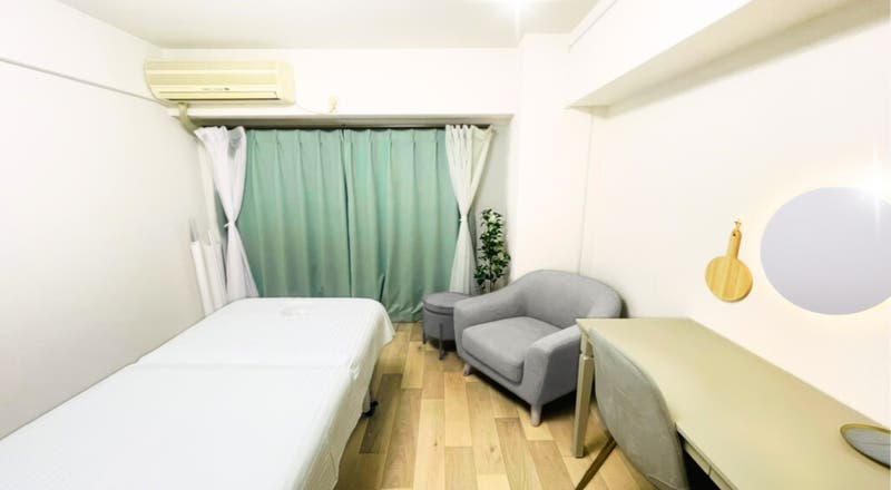 【平日/土曜のお昼 1080円😳訳アリ価格！】さらに30分 清掃タイム付き🌟博多駅 徒歩４分🪐完全個室のレンタルサロン🌙