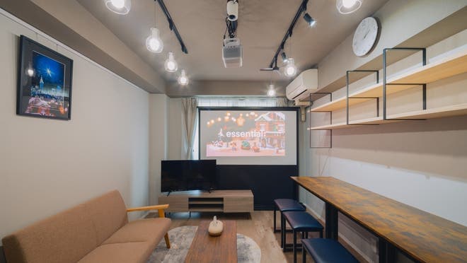 【無料駐車場完備🚙】アクセス良好!24H利用可🌃8名収容|80㌅大画面でWeb会議・セミナー・研修に最適な個室の写真3