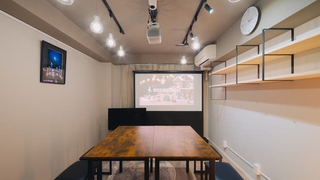 【無料駐車場完備🚙】アクセス良好!24H利用可🌃8名収容|80㌅大画面でWeb会議・セミナー・研修に最適な個室の写真1