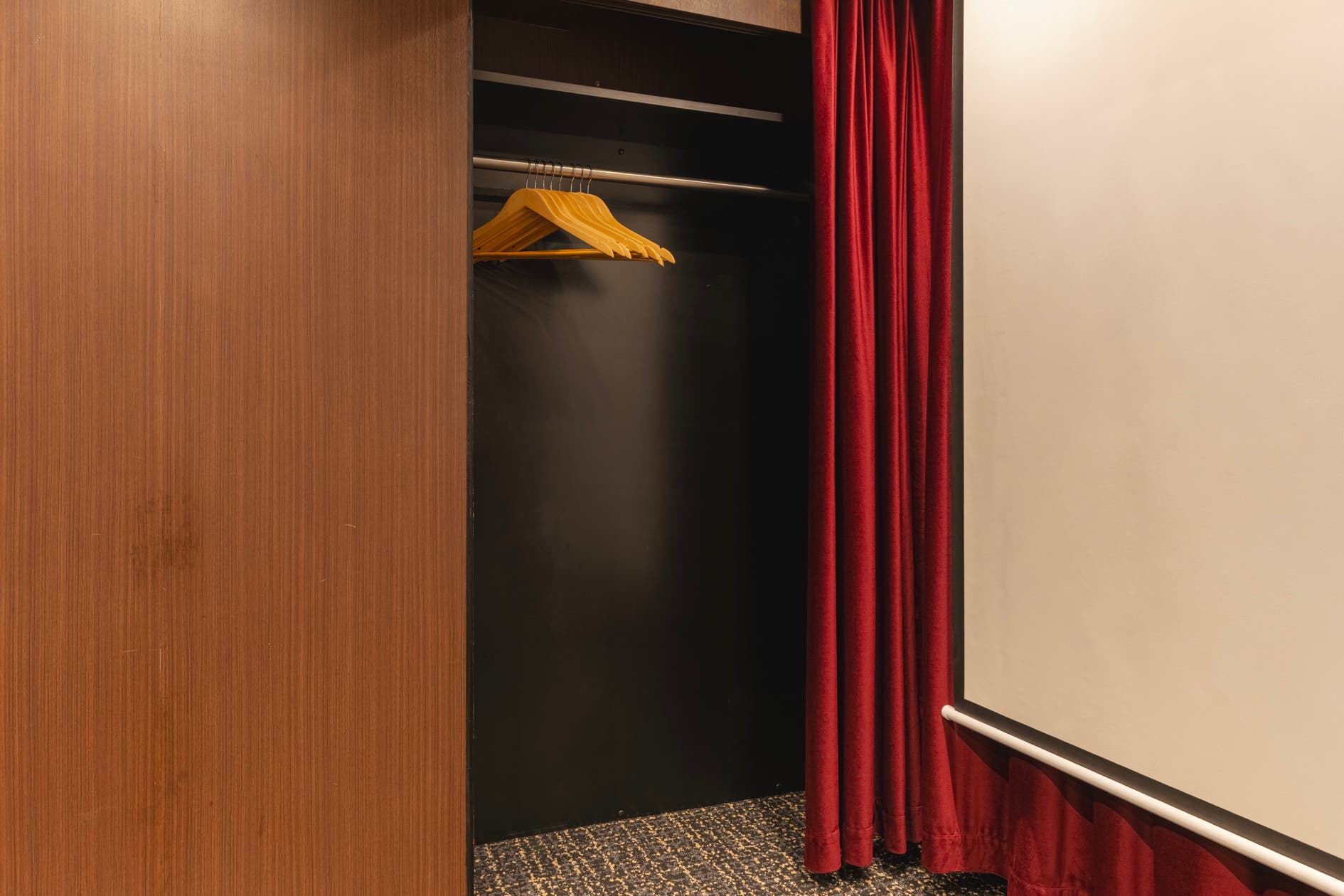 スペモシネマ🎬クリスマス🎄歓送迎会🎊学割👨‍🎓デート🥀映画鑑賞🎬プロジェクター🎞ボドゲ.448_CINEMA赤坂の写真16