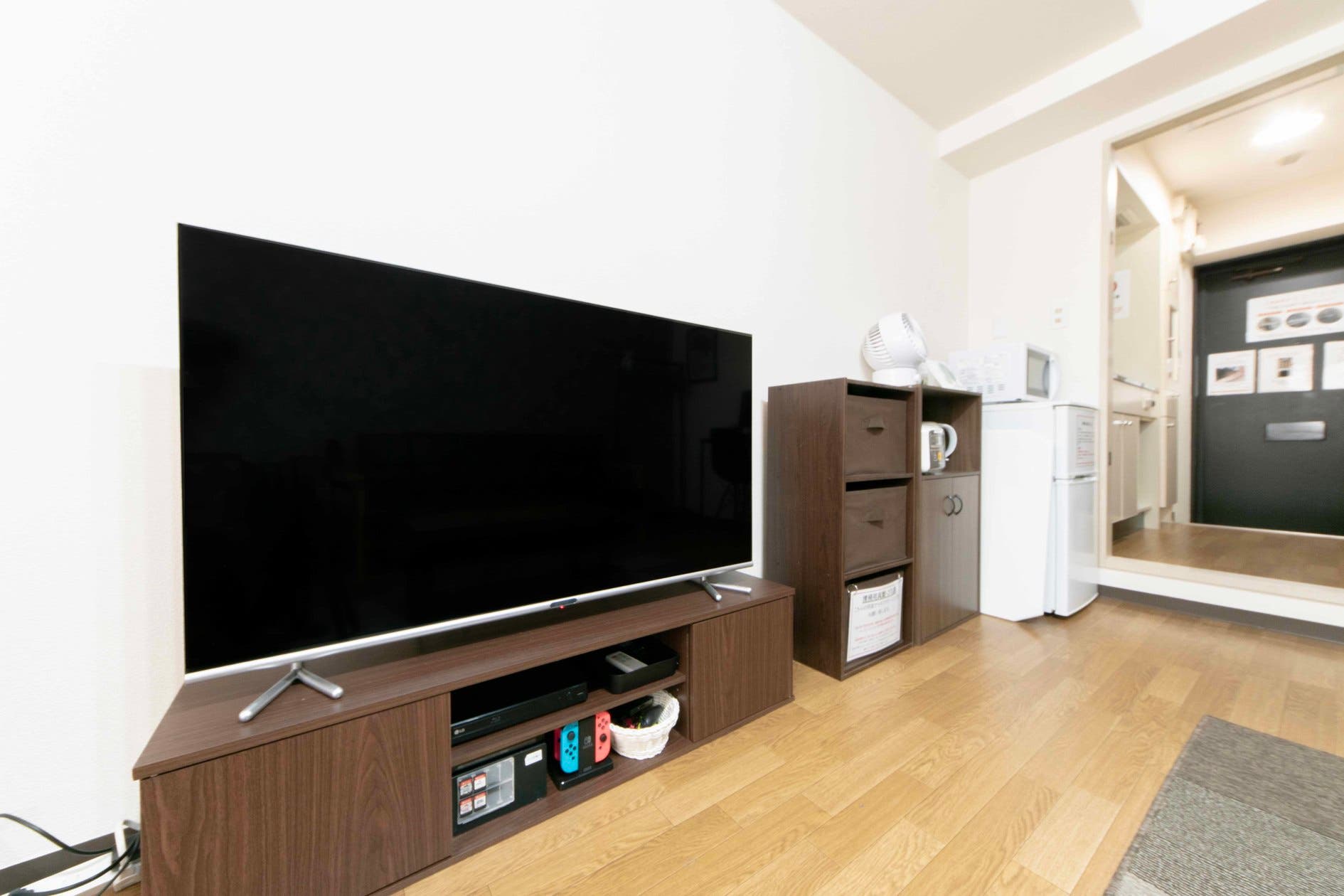 ✨地域最安値挑戦✨【札幌駅徒歩6分】50型TVで大人気ゲームに動画鑑賞📺『402』の写真9