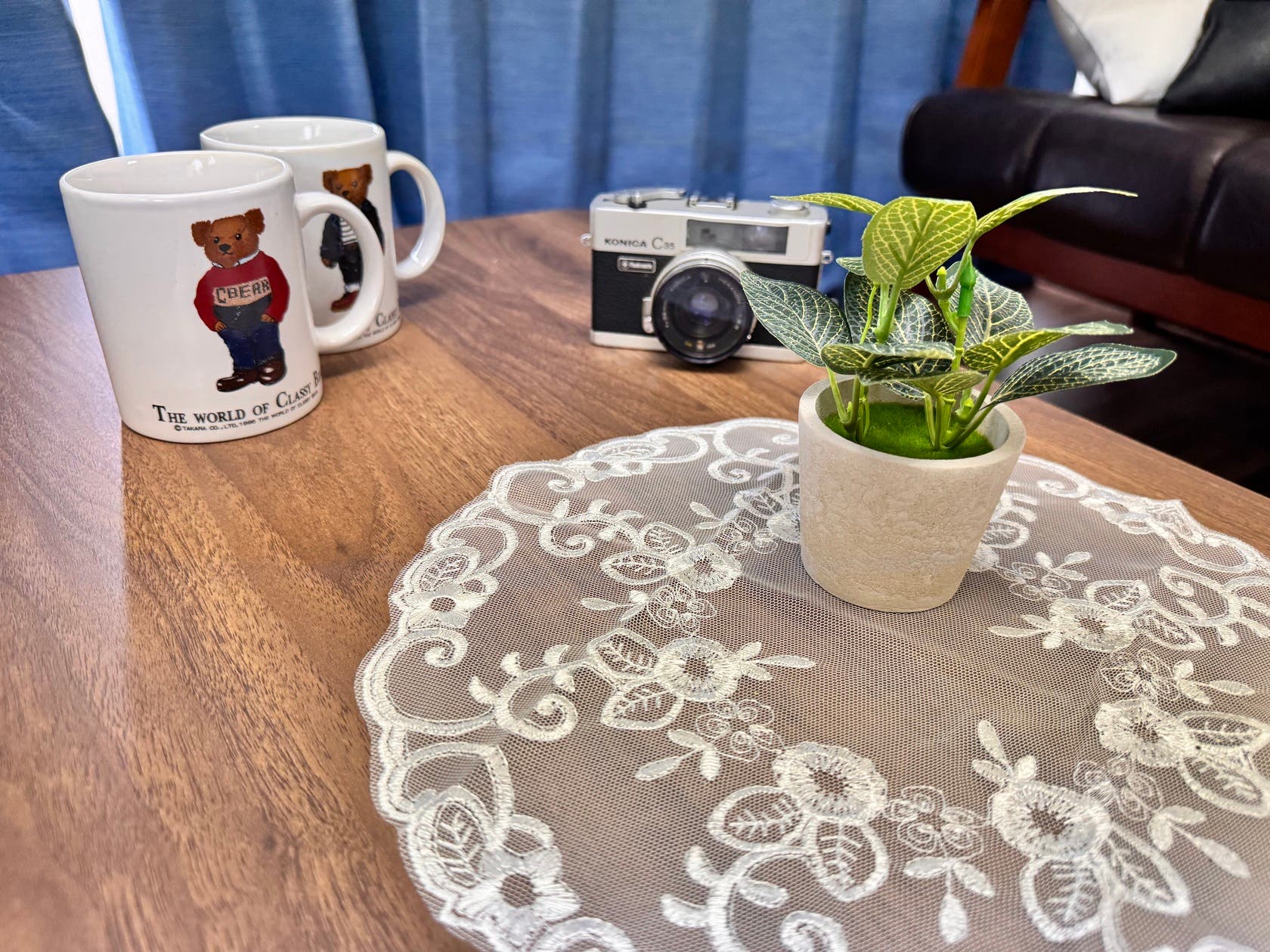 バックペーパーの利用と自室風撮影ができるミニスタジオの写真16