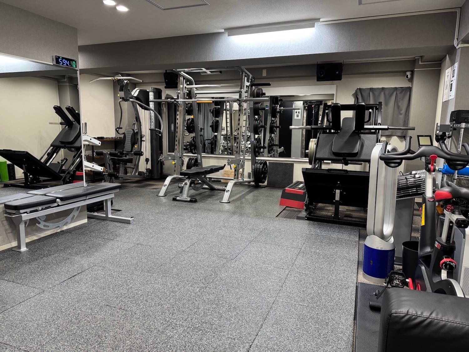 南森町駅徒歩２分のパーソナルジムの写真4