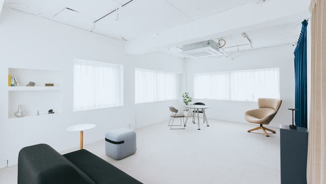 【 絨毯 】レトロモダンでミニマルな上質空間・本格プロップ・3面自然光 ・天高2.8M【駅近!東急池上線長原駅1分】の写真3