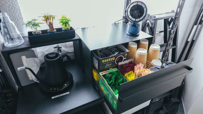 【 絨毯 】レトロモダンでミニマルな上質空間・本格プロップ・3面自然光 ・天高2.8M【駅近!東急池上線長原駅1分】の写真17