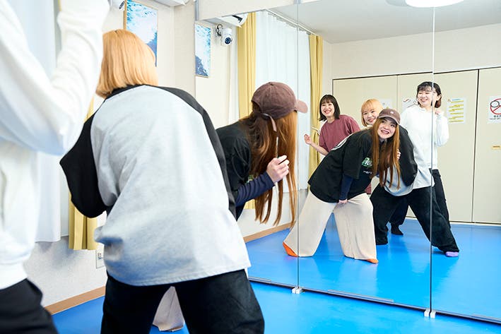 スタジオルーム 新検見川駅２分/8名収容/ダンス/会議/交流会/教室/パーティ/推し活/リノリウム床/ダンス用鏡の写真7