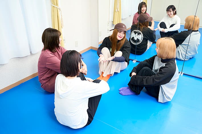 スタジオルーム 新検見川駅２分/8名収容/ダンス/会議/交流会/教室/パーティ/推し活/リノリウム床/ダンス用鏡の写真18