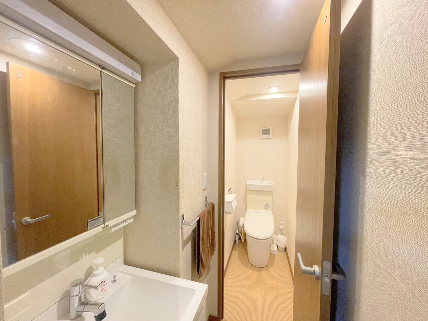 天下茶屋駅徒歩8分！宴会・パーティ・料理可能！8名様までご利用可能！の写真9