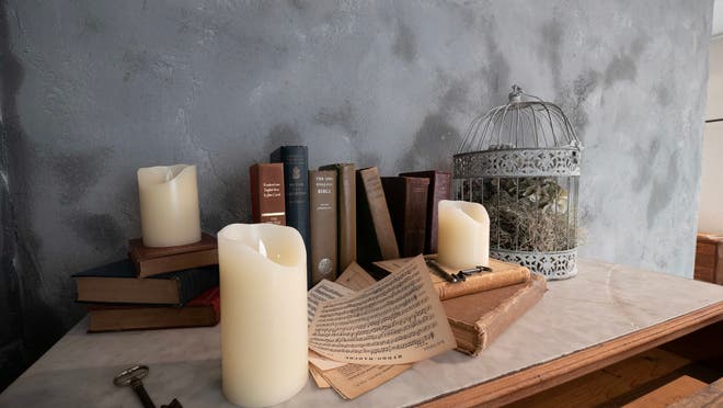 🎉40%OFFキャンペーン🎉【飯田橋4分】二面採光|座れるアーチ壁|白と黒|アンティーク雑貨|漆喰壁|本物のドライフラワーの写真11