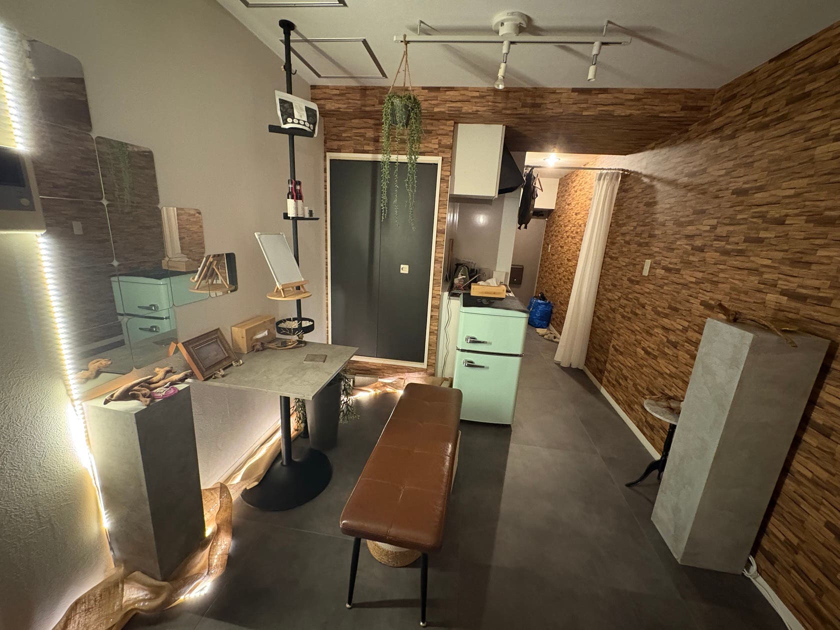 横浜駅から徒歩10分！完全個室のプライベートサロンの写真2