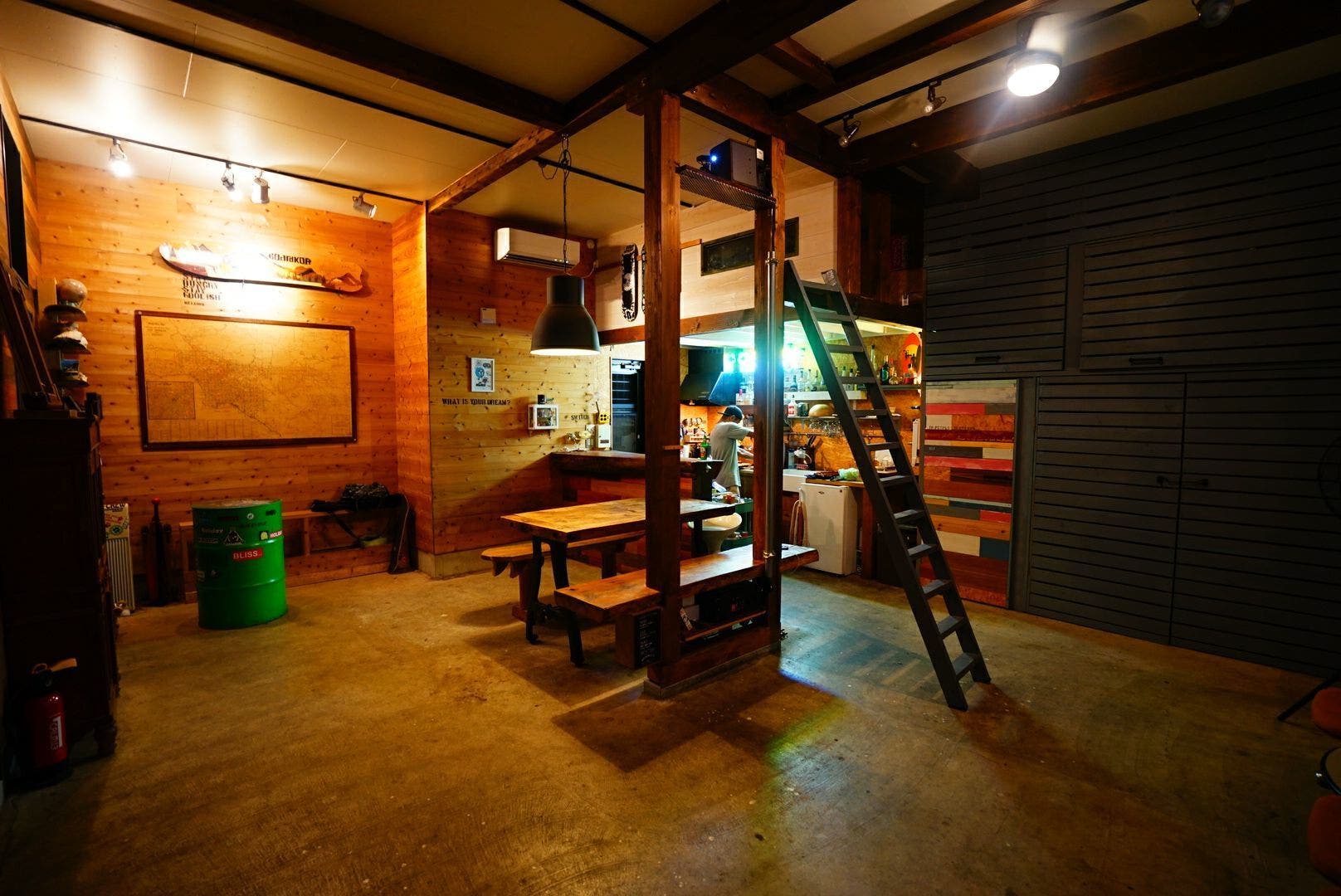 子供やワンちゃん連れでも楽しめるフリースペースの写真1