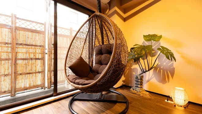 【施術ベッド4台!】水天宮前4分、茅場町6分🚶最大32名着席🙆♂️飲食持込OKゴミ捨て有|受付・更衣室・高速Wi-Fi完備の写真11