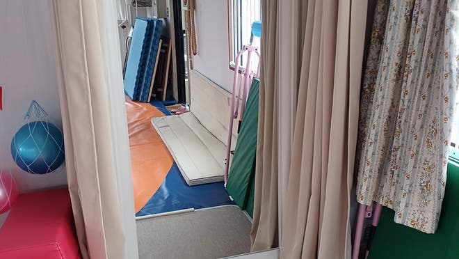 足立区☆葛飾区☆格闘技や運動、子供とママ会、撮影に!!全面80㎡、レスリングマット敷き!子ども用体育用具多数、無料貸出し!の写真3