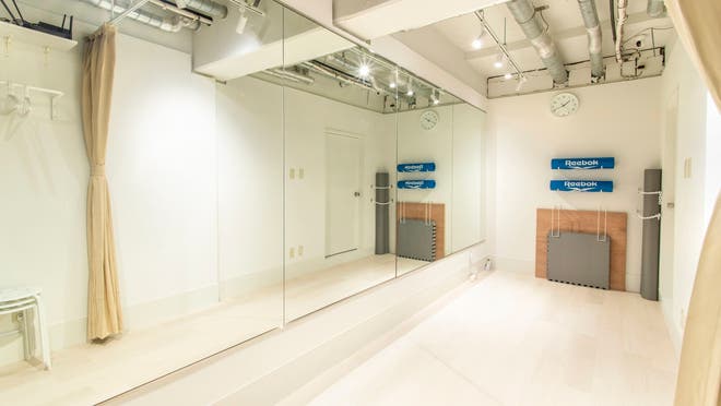 【Studio B】【戸越公園徒歩2分】必要十分な小空間、自分だけや少人数の集中練習や撮影にぴったり。の写真1