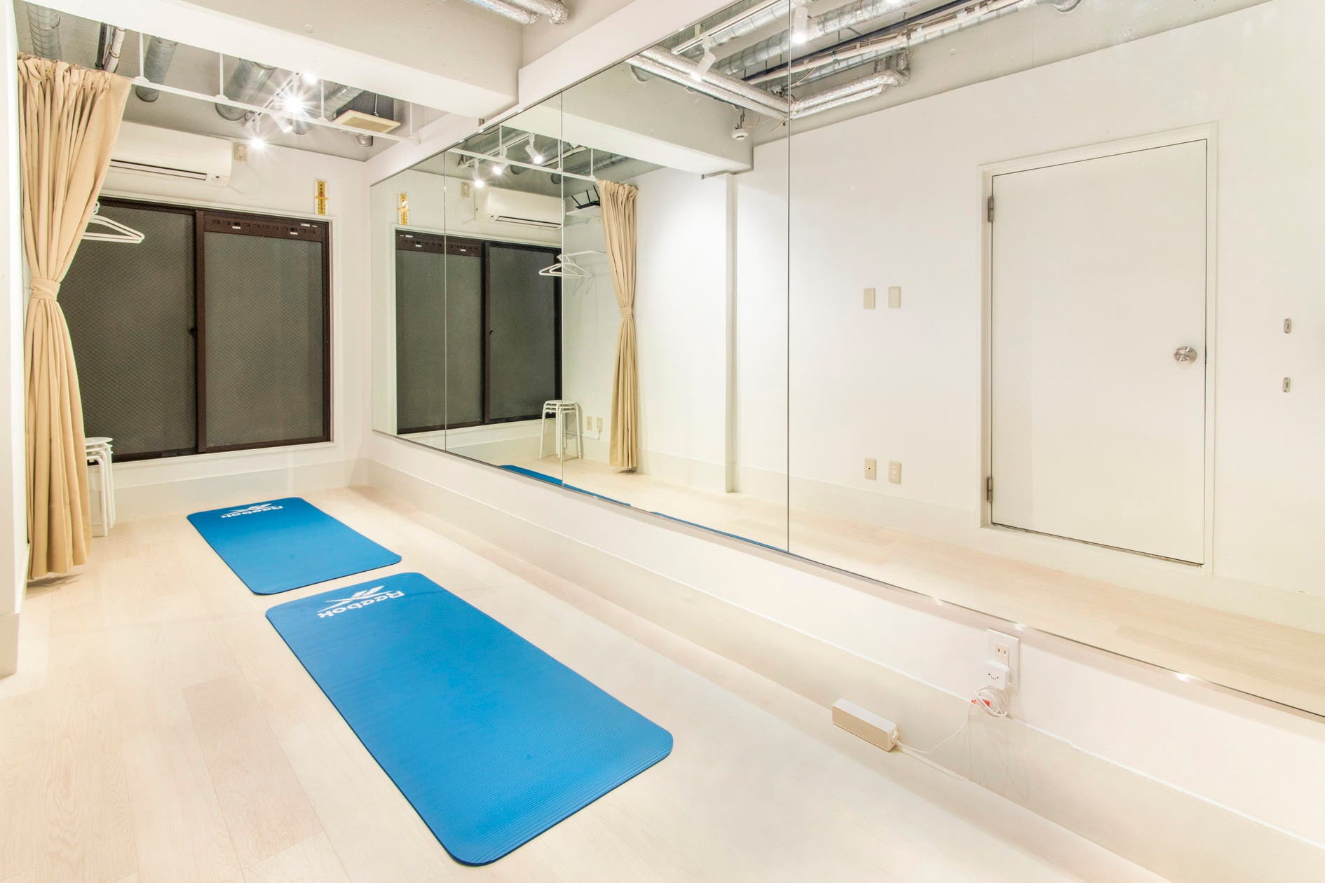 【Studio B】【戸越公園徒歩2分】必要十分な小空間、自分だけや少人数の集中練習や撮影にぴったり。の写真5