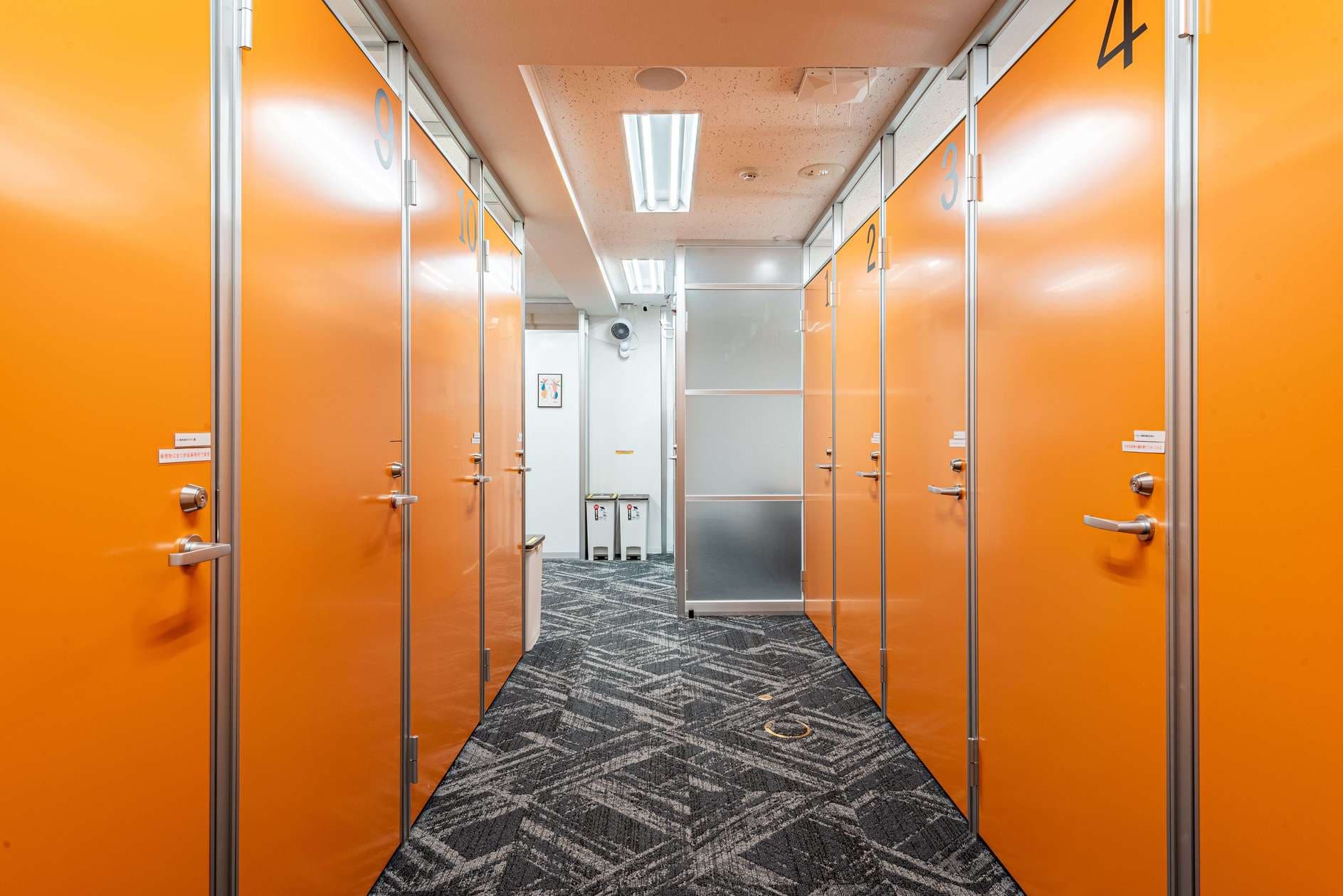 🚃丸ノ内線西新宿駅「1番出口」徒歩5分✅当日予約OK！✅少人数での打ち合わせ✅勉強会に最適📓の写真9