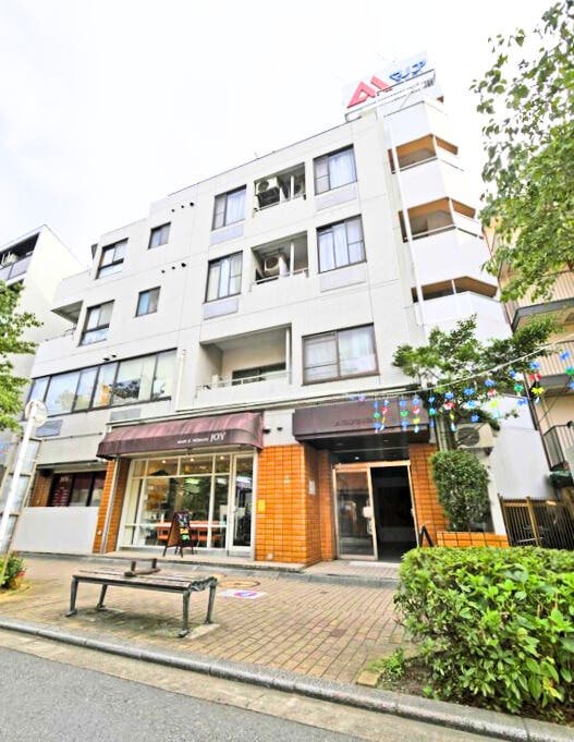 【二子玉川徒歩5分】フルリノベの綺麗な内装、フリーウエイト充実、パーソナル/グループトレーニングに最適の写真16