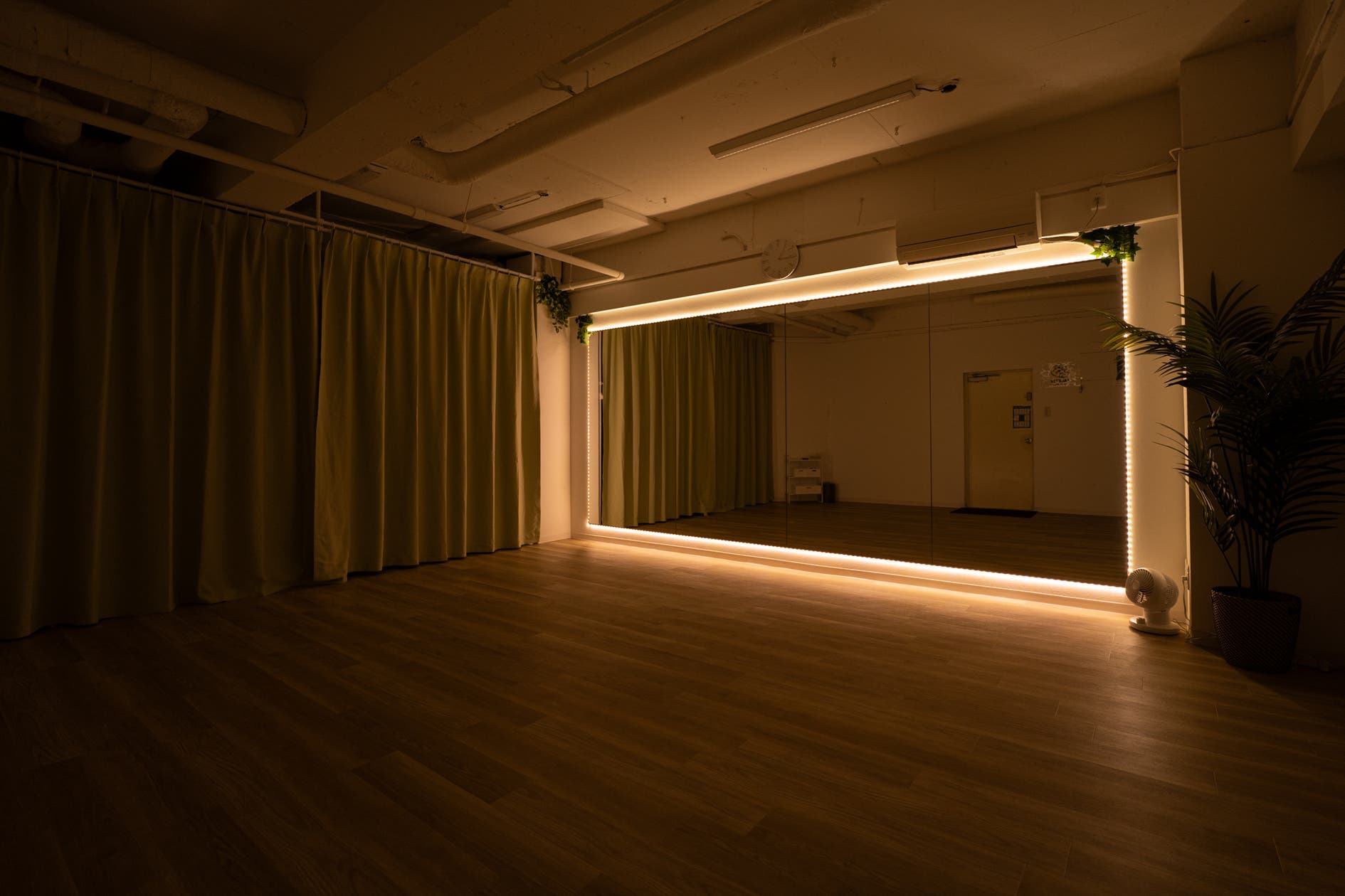 【ダンスOK❗️リニューアルオープン🎉】30㎡の広々空間|石川町駅3分✨大型鏡設置|全備品無料|単発も定期利用も大歓迎🌟の写真5