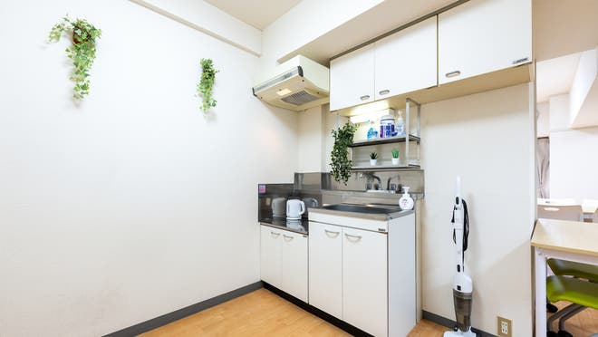 ⭐武蔵小金井駅3分!最大17名利用可!⭐55型モニタ/光回線/WiFi/FireTV/施術台全無料!の写真9