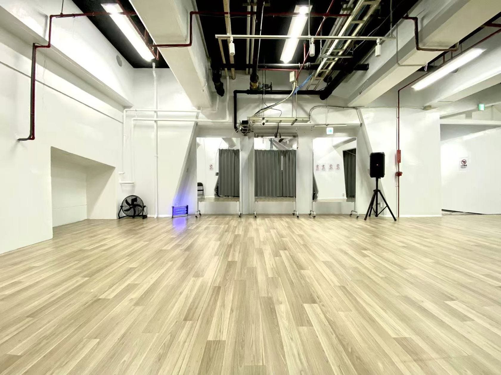 【102+B1】 大音量・24時間利用OK！ダンス・演劇・楽器練習・配信・リハーサル・フィットネス最適！の写真1