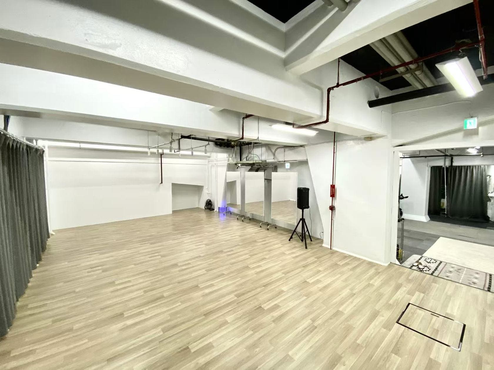 【102+B1】 大音量・24時間利用OK！ダンス・演劇・楽器練習・配信・リハーサル・フィットネス最適！の写真4