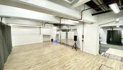 B1【100㎡の多目的スペース使用無料 ❗ 】地下アイドル撮影・ダンス練習・配信・リハーサル・SNS・Tiktok最適の写真3