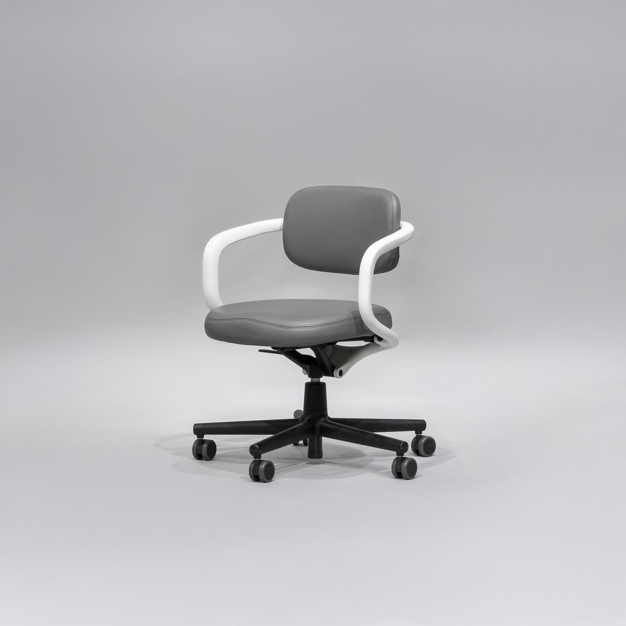 【原宿駅5分】展示会・ポップアップ・インスタレーションに最適なイベントスペースの写真12