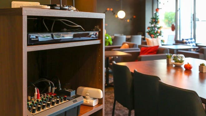 《最大50名利用可能》カフェ貸切の多目的スペース!スタッフ常駐の写真5