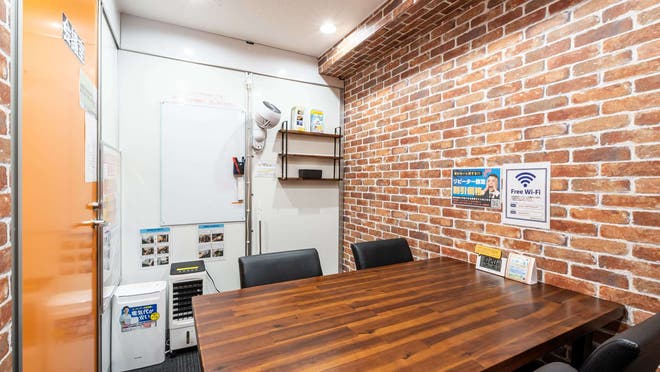 ✨期間限定価格!✨青山学院大学のすぐ近く✅直前予約OK!👍✅Wi-Fi完備✅ビジネス向けのコンパクト会議室の写真3