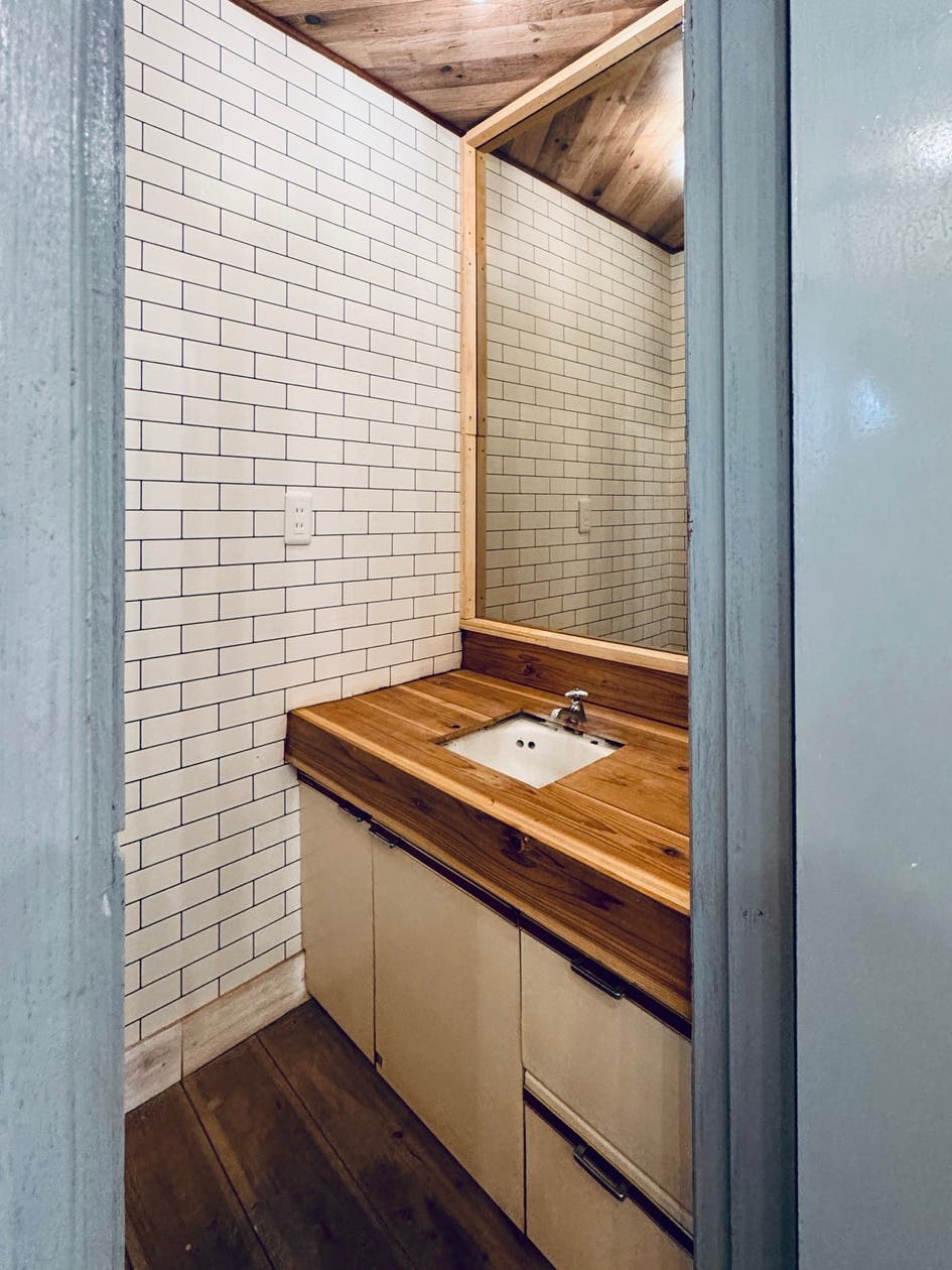 金山駅徒歩圏内！10名利用可🌟おしゃれなカフェスタイル空間でパーティー・歓送迎会🍺100インチプロジェクターで鑑賞会🎥の写真7