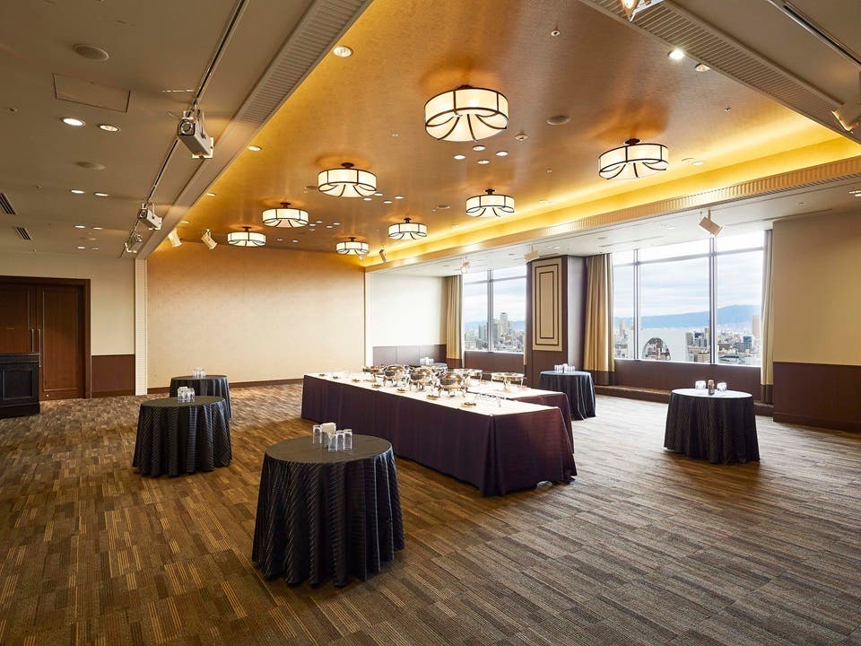 【ホテルモントレ グラスミア大阪】ブルーベルの写真1