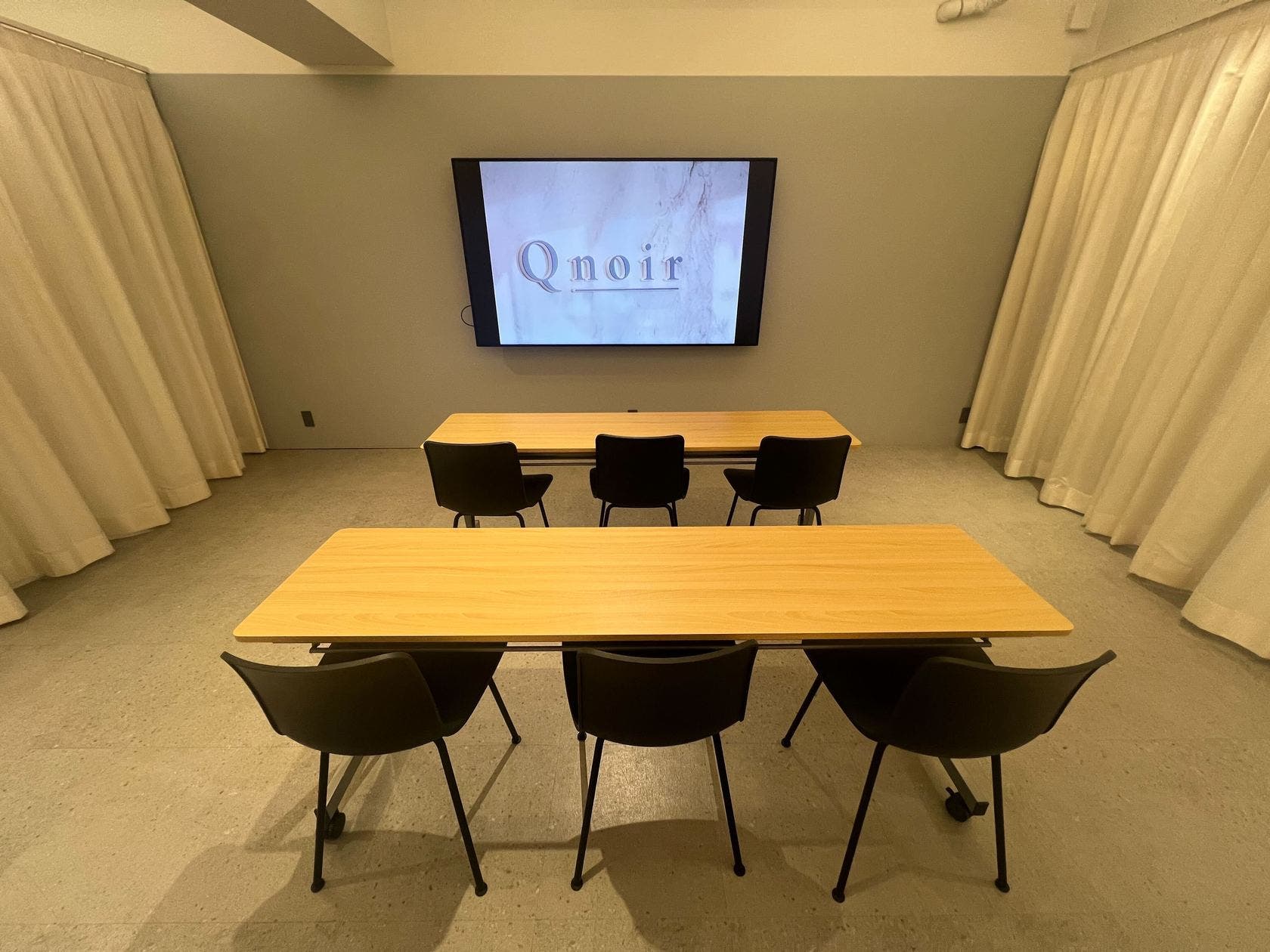 【モニター/長机/椅子あり】セミナー・イベント・ワークショップの写真1